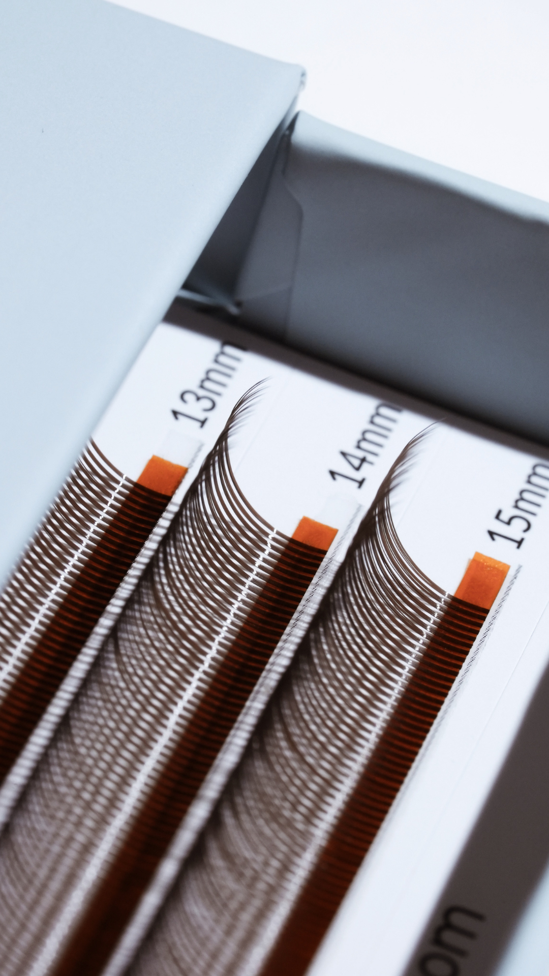 Identifying Wet Lash Types Like a Pro